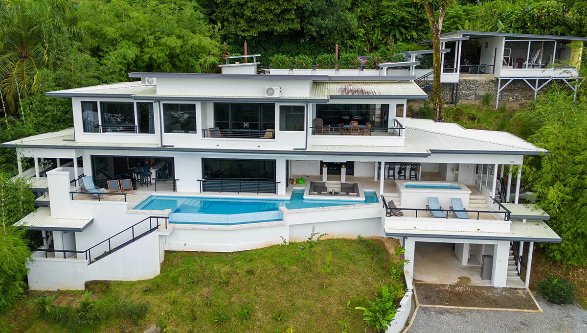 Installation of quartz and granite countertops in Uvita - Costa Rica